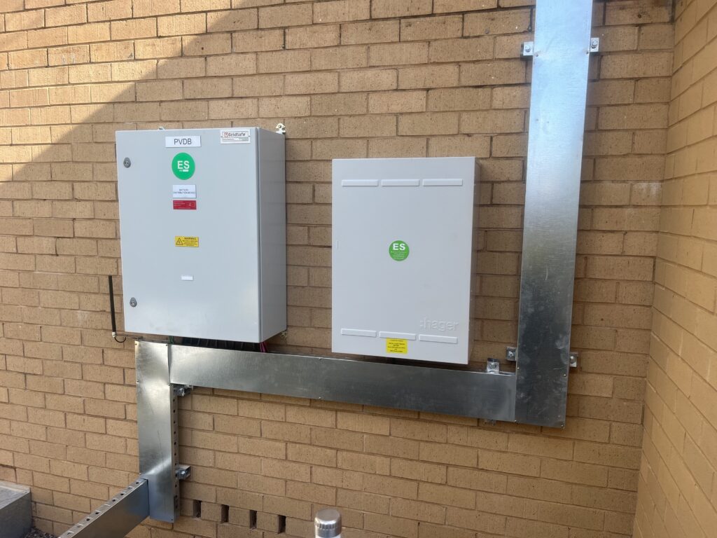 Bathurst Electrician - Blowes Electrical - Servicing the Central West